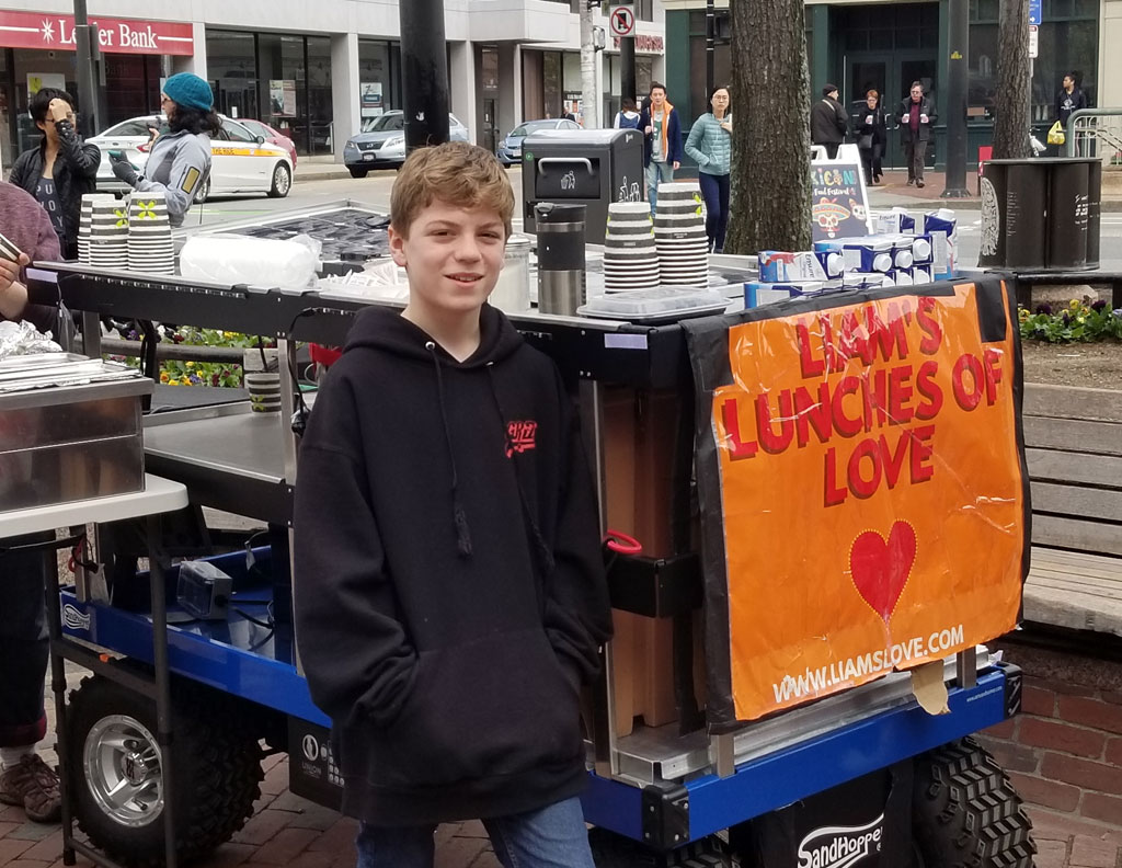 Mission of feeding homeless Lunches of Love leads Liam Hannon, 12, to ...