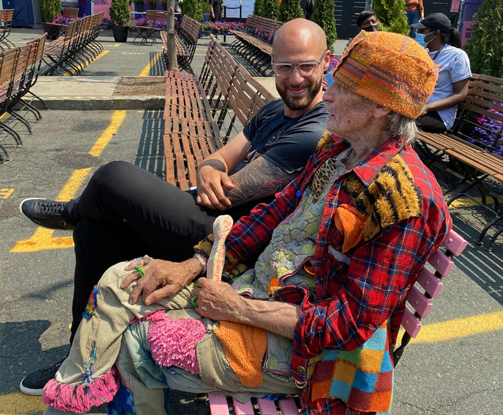 Peter Valentine, colorful artist, is reported dead; His home is a ...