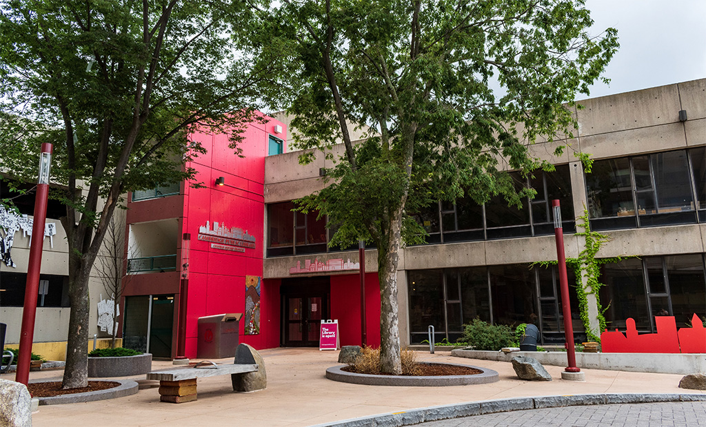 Covid cases hit 391 in a day, close library branch as city says 28% of ...