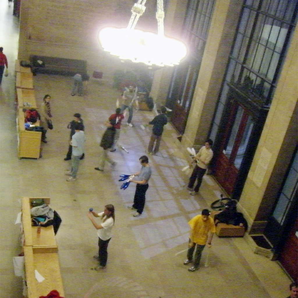 MIT Juggling Club going strong after half century - Cambridge Day