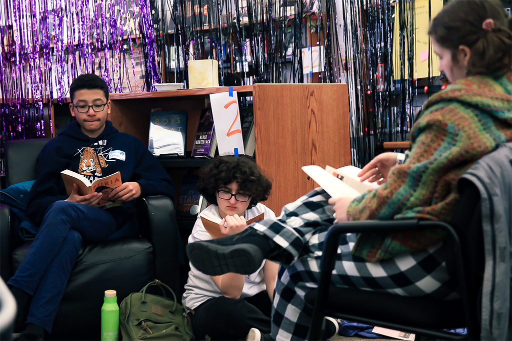Teens read for 16 hours to choose the book defeating their dread for ...