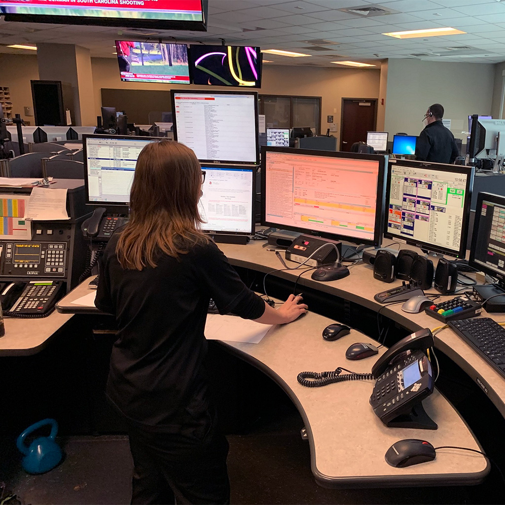 Emergency dispatcher staff is below minimum after stressful years ...