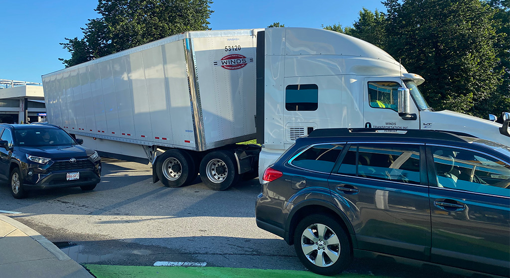 Not helping with Cambridge's Friday rush hour: tractor-trailer stuck on ...