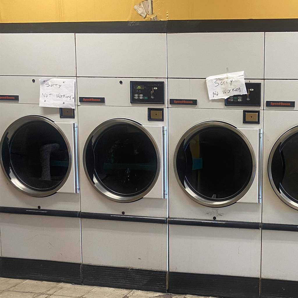 Laundrytown will be replaced by Krispy Krunchy, welcomed by residents ...