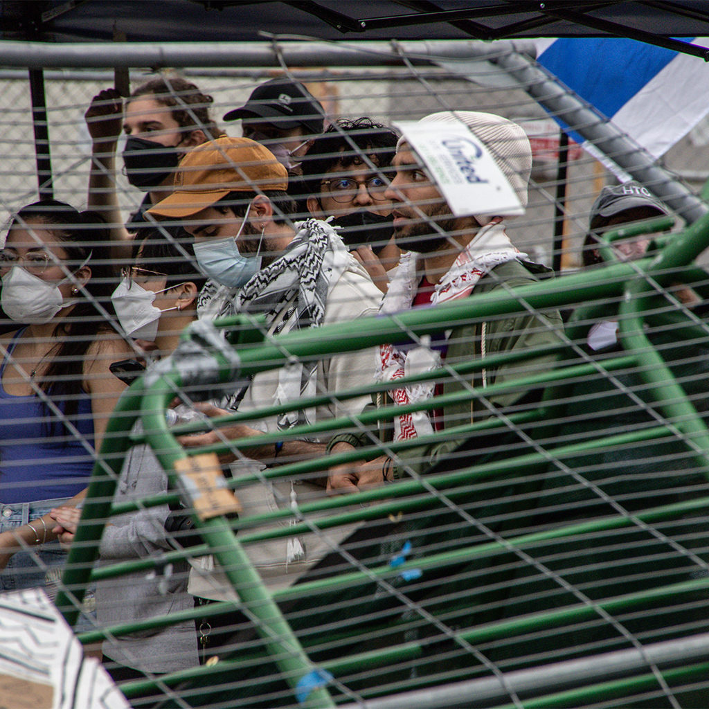 MIT protest camp cleared with student arrests while Harvard rallies ...