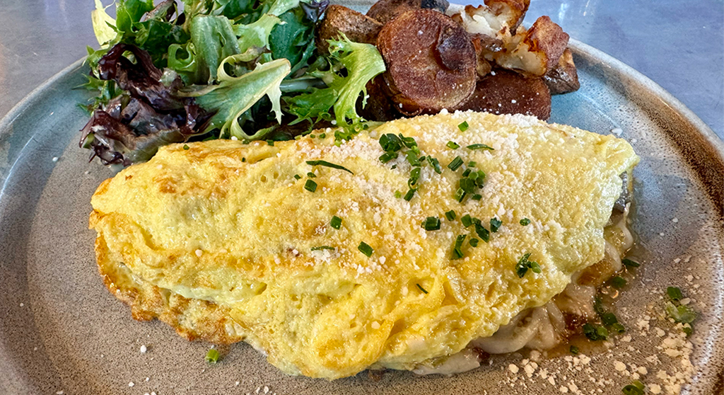 Brunch and sliders at the Civility Social House - Cambridge Day