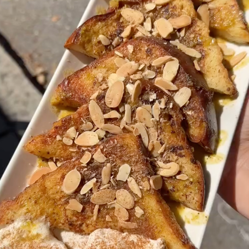 Luxor reawakens Darwin’s in Harvard Square – kinda - Cambridge Day