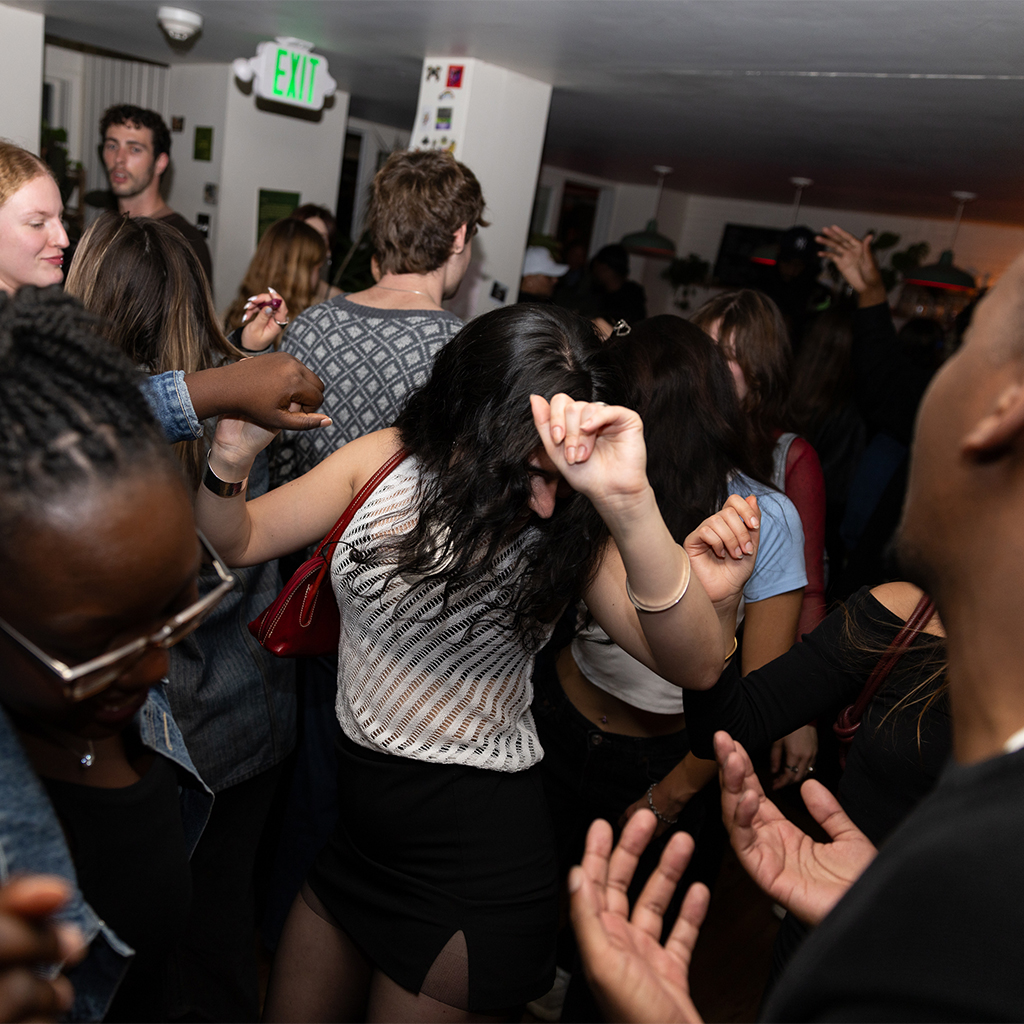 Faro Cafe: Brooklyn DJs and a European vibe spilling fashionably onto ...