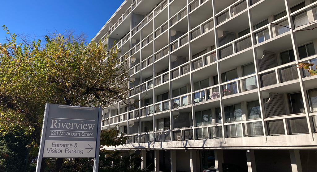 Residents are asked to evacuate luxury condos along the Charles after ...