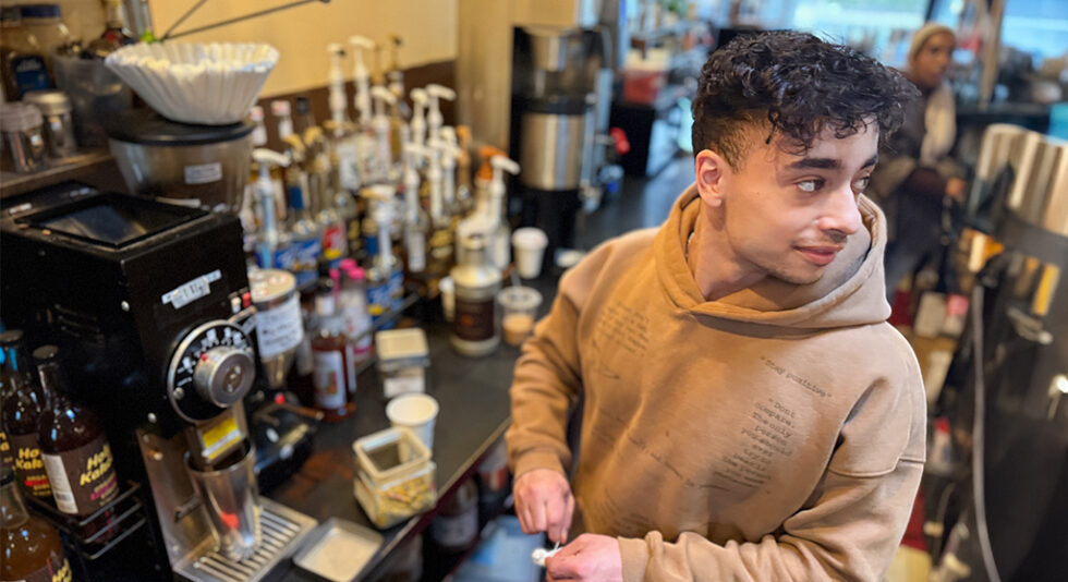 Luxor Cafe has Harvard Square feeling like Egypt and is ready for ...