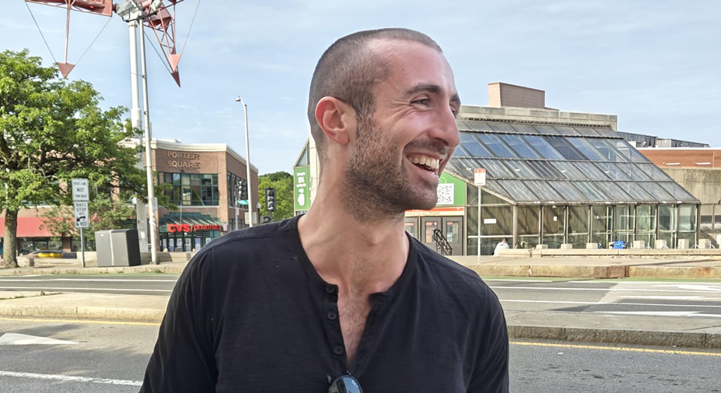 Family closets over Cambridge boutiques - Cambridge Day