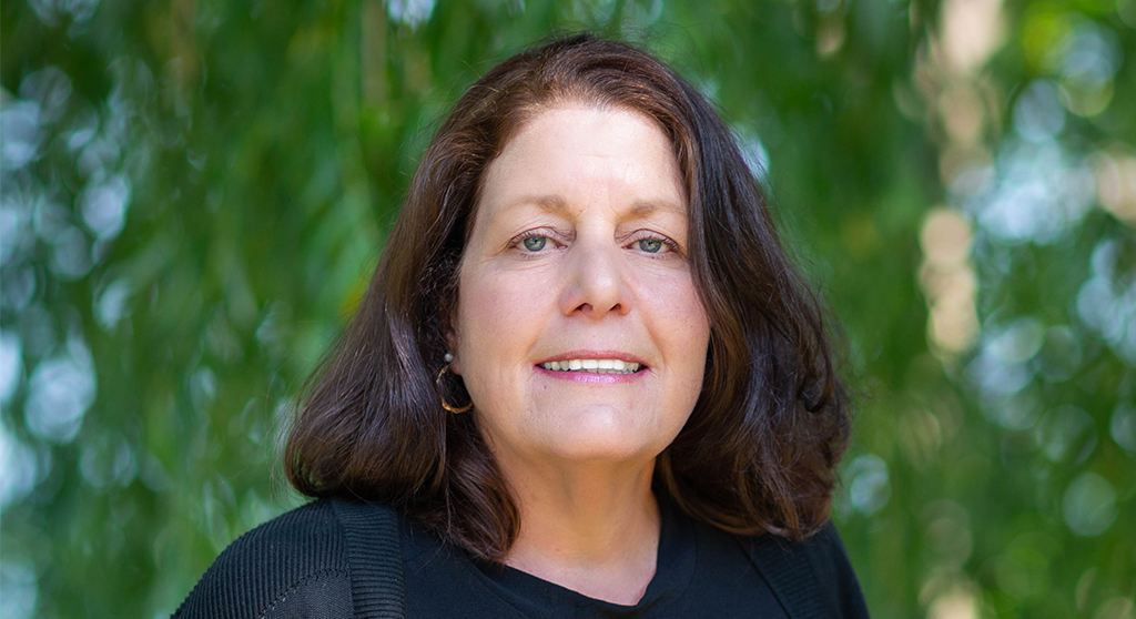 Social worker and union leader Walles makes run for councilor at large ...