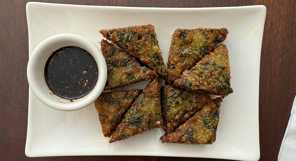 Veggie dumplings at Prik Nam Pla - Cambridge Day