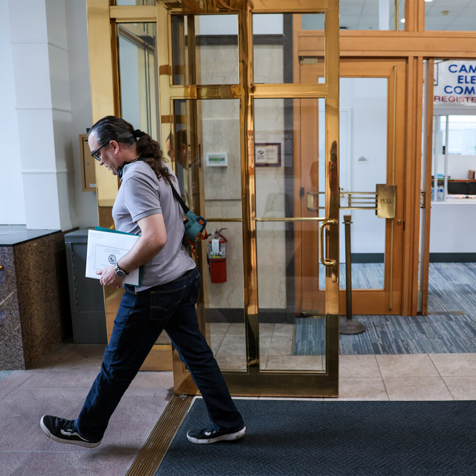 David Weinstein is elected to School Committee after misreport Tuesday ...