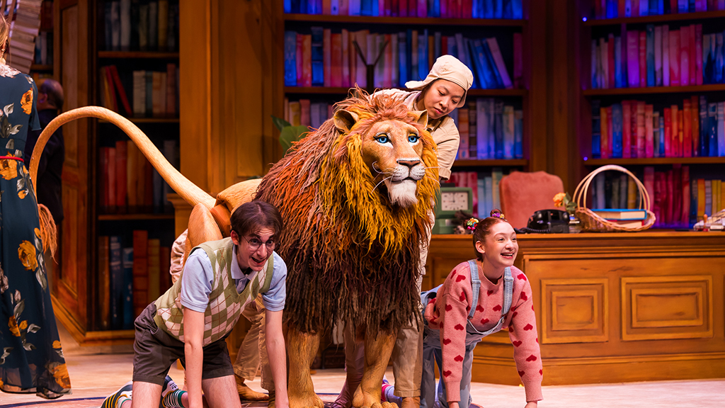 Adam Theater’s “Library Lion” invites kids onto the mane stage ...
